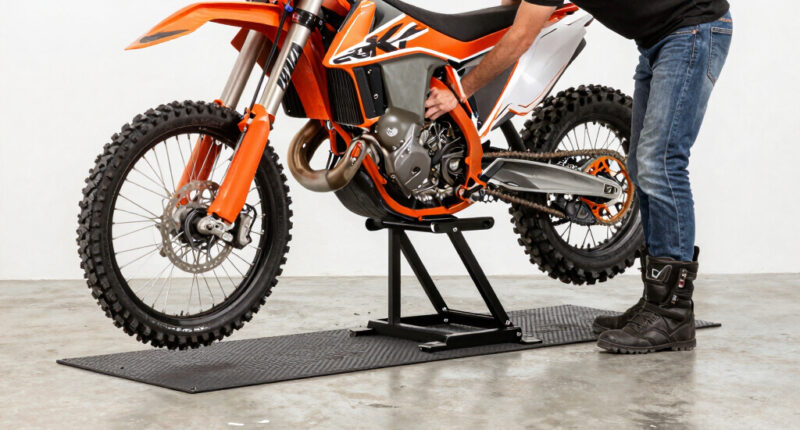 9 Best Hard Panniers for Adventure Motorcycle Touring in 2026 - Off ...
